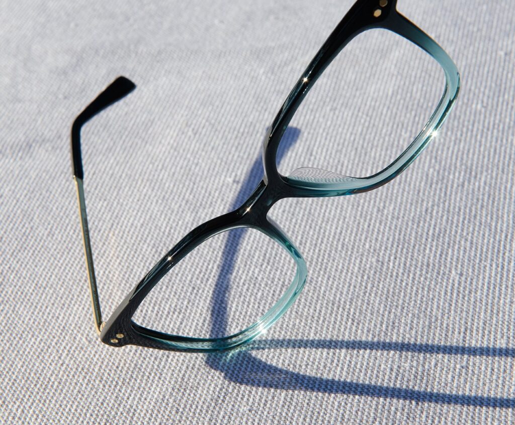 Catalogue de lunettes de vue et de soleil | Optic 2000